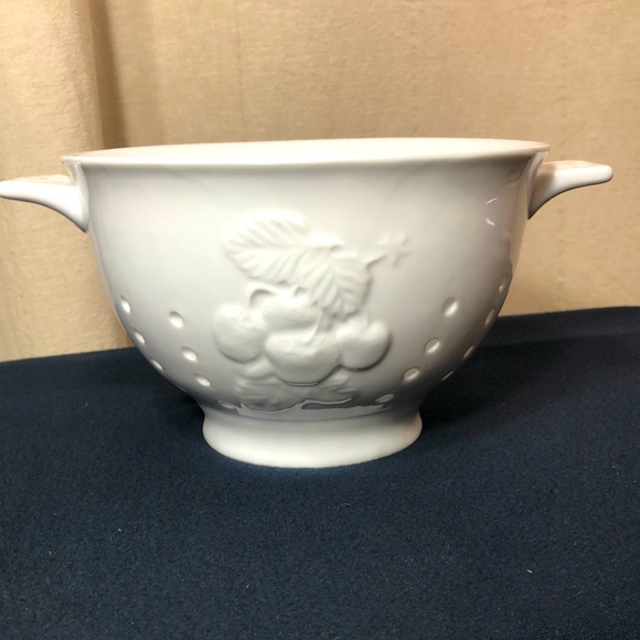 Crate&Barrel | Kitchen | Cratebarrel White Porcelain Colander Strainer ...